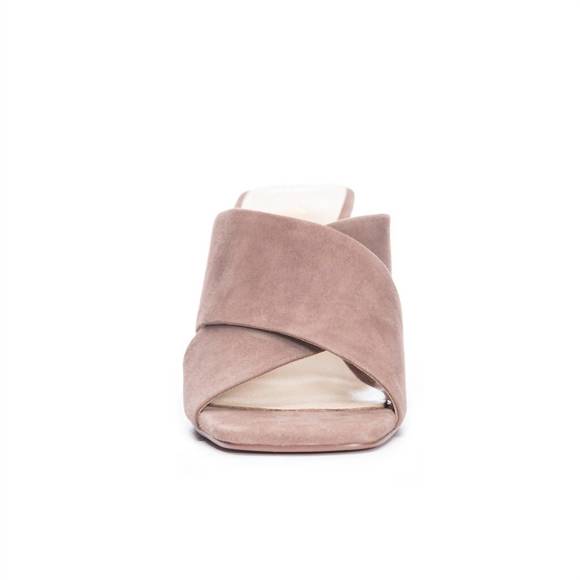 42 GOLD | Shoes | New 42 Gold Saldana Heel In Sandalwood | Poshmark